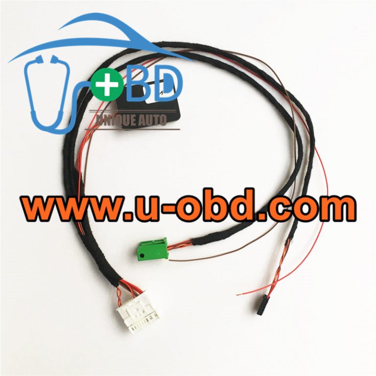 BMW iDrive 7 MGU head unit infotainment system startup on bench test ...